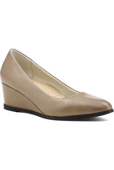 Nine West Yena 1pr Bej Kadın Dolgu Topuk Ayakkabı