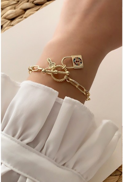 ÇLK Accessories Renkli Taş Anahtar-Kilit Bileklik TRBILEK7763 B32503 ÇLK Accessories Renkli Taş Anahtar-Kilit Bileklik TRBILEK7763 B32503