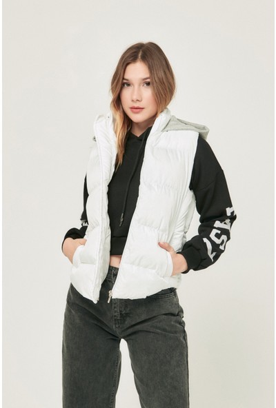 FullaModa Penye Kapüşonlu Şişme Yelek