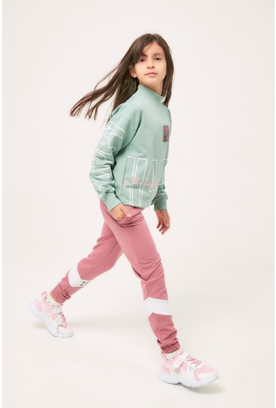 FullaModa Yazı Baskılı Paçası Lastikli Çocuk Jogger Eşofman Altı FullaModa Yazı Baskılı Paçası Lastikli Çocuk Jogger Eşofman Altı