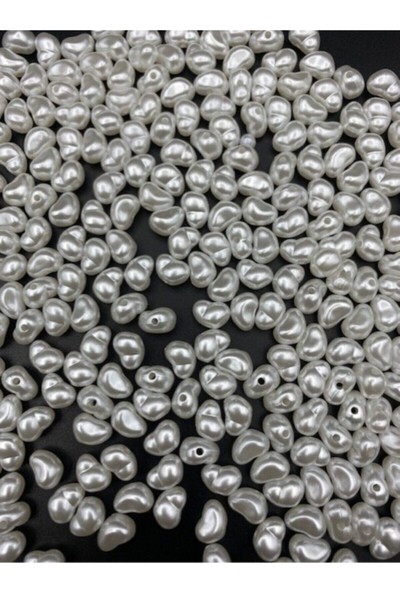 Hedef Bijuteri 50GR Formsuz Şekilsiz Krem Renk Plastik Lüks Barok Inci Boncuk,yamuk Inci (~250 Adet) Hedef Bijuteri 50GR Formsuz Şekilsiz Krem Renk Plastik Lüks Barok Inci Boncuk,yamuk Inci (~250 Adet)