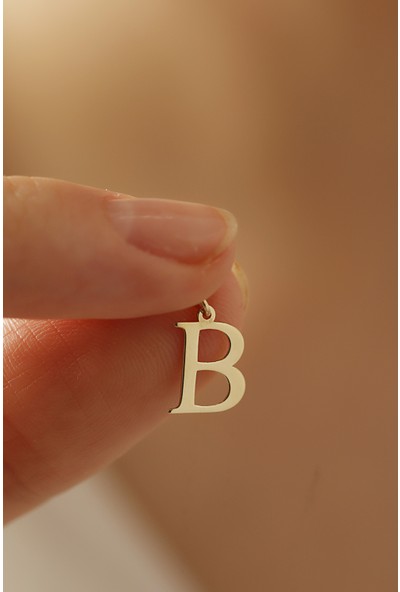 Milet Kuyumculuk 14 Ayar Altın B Harfi Plaka Kolye Ucu Milet Kuyumculuk 14 Ayar Altın B Harfi Plaka Kolye Ucu
