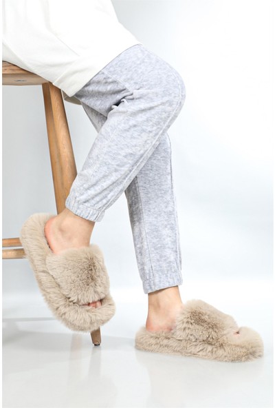 Ev Içi Yumuşak Hafif Tüylü Taş Kadın Terlik Furry
