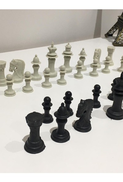 Baktuğ Satranç Taşı Plastik