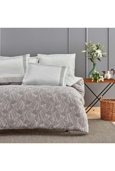 Yataş Bedding Valeri Çift Kişilik Saten Nevresim Takımı - Gri Yataş Bedding Valeri Çift Kişilik Saten Nevresim Takımı - Gri