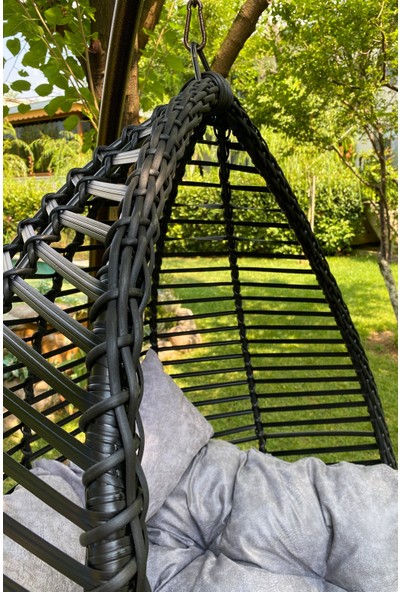 Piranlar Damla Rattan Bahçe Salıncak Balkon Salıncak Teras Salıncağı Siyah Piranlar Damla Rattan Bahçe Salıncak Balkon Salıncak Teras Salıncağı Siyah