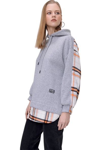 Butikburuc Kadın Orange Arka Ekose Desenli Sweat