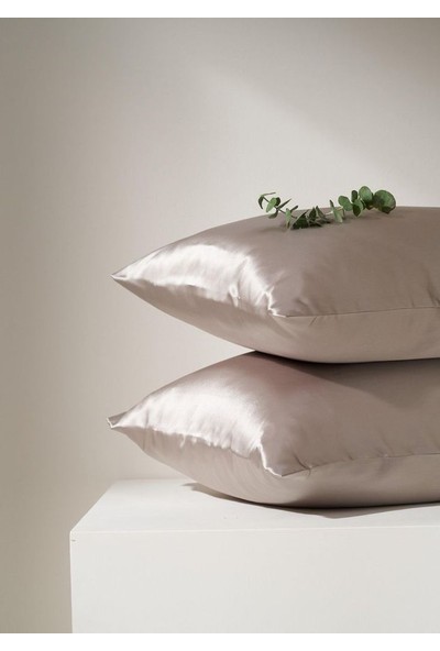 Açık Kahverengi Ipek Saten Yastık Kılıfı 50 x 70 2'li ( Cappicuno )