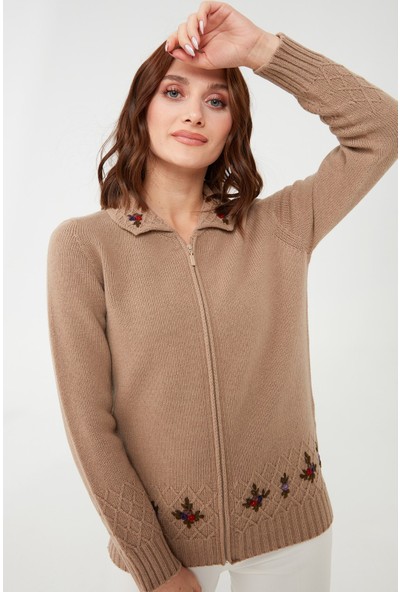 Desen Triko Kadın Eteği Işlemeli Fermuarlı Hırka Bej