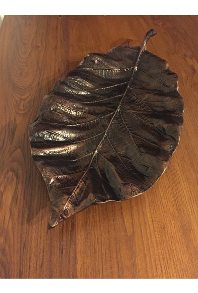 Idyll Metal Döküm Yaprak Masa Üstü Aksesuar