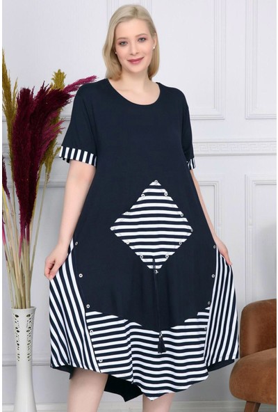 Kare Cepli Eteği Asimetrik ve Bloklu Kısa Kol Elbise