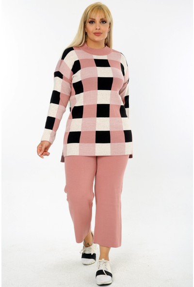 Yandan Yırtmaçlı Ekose Triko Eşofman Takım