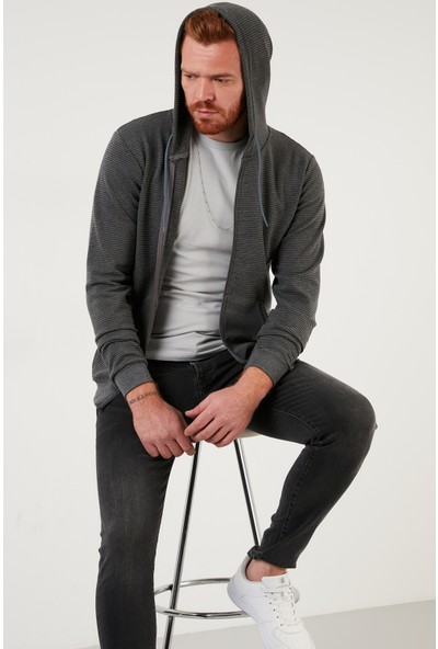 Buratti Slim Fit Pamuklu Kapüşonlu Yaka Fermuarlı Cepli Sweat Erkek Sweat 5896599 Buratti Slim Fit Pamuklu Kapüşonlu Yaka Fermuarlı Cepli Sweat Erkek Sweat 5896599