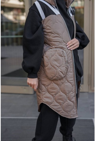 Burcu Tesettür Spor Şişme Uzun Yelek CAV9660 Latte