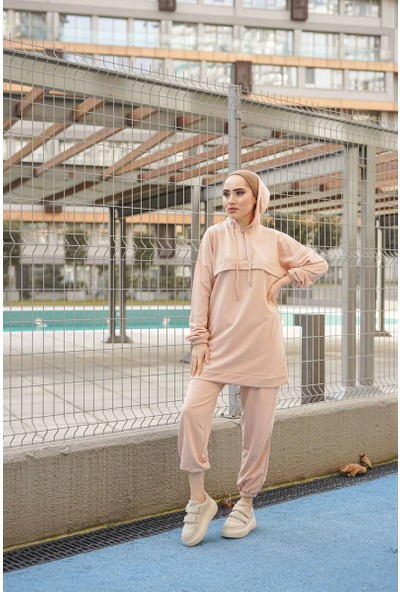 Önden Yarım Fermuarlı Eşofman Takımı TRN1019 Latte