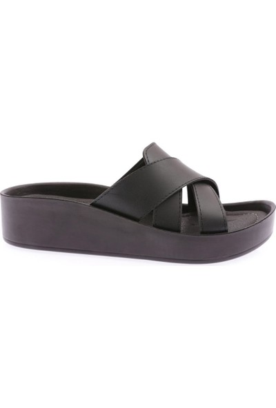 Dgn 1400-69 Kadın Çift Bant Çapraz Atmalı Terlik Dgn 1400-69 Kadın Çift Bant Çapraz Atmalı Terlik