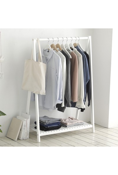 Obi Atölye Ahşap Elbise Askılığı 125 x 86 cm Tek Raflı Elbise Askısı Ayaklı Askılık Obi Atölye Ahşap Elbise Askılığı 125 x 86 cm Tek Raflı Elbise Askısı Ayaklı Askılık