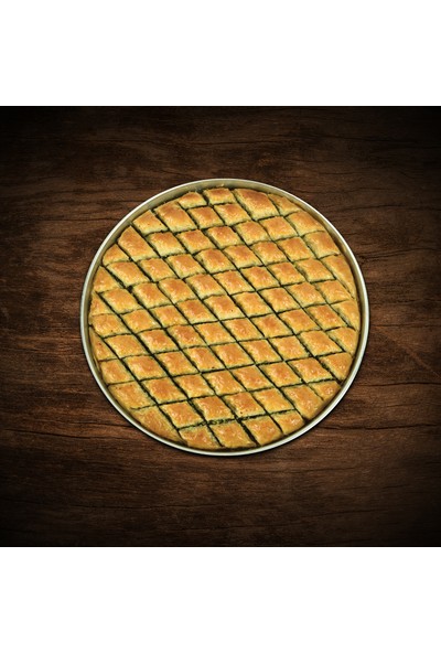 Nacaroğlu Baklavaları Nacaroğlu Klasik Fıstıklı Baklava Nacaroğlu Baklavaları Nacaroğlu Klasik Fıstıklı Baklava