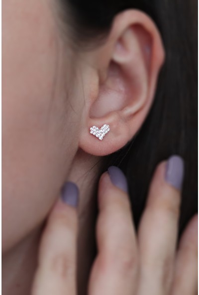 Parmas Design Kadın Kalp Tasarım Zirkon Taşlı 925 Ayar Gümüş Küpe Parmas Design Kadın Kalp Tasarım Zirkon Taşlı 925 Ayar Gümüş Küpe