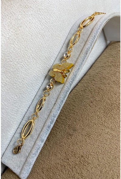 Bers Aksesuar Simli Sarı Kelebek Figürlü Bileklik Bers Aksesuar Simli Sarı Kelebek Figürlü Bileklik