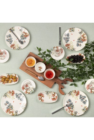 Karaca Peony 18 Parça 4 Kişilik Porselen Kahvaltı/Servis Takımı