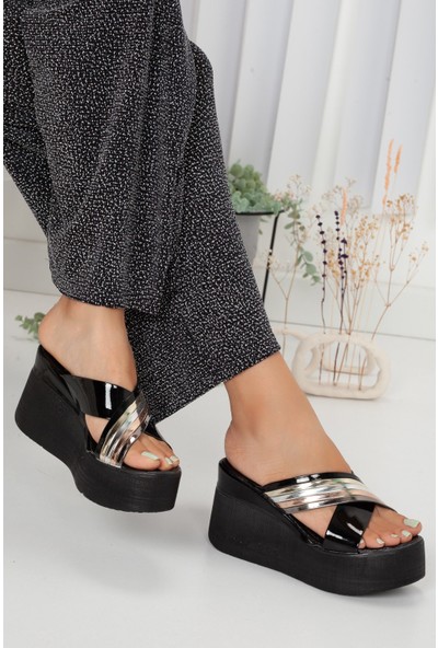 Dilimler Ayakkabı Çapraz Renkli Siyah Kadın Dolgu Taban Terlik
