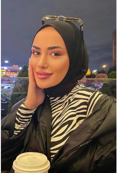Mooncorn Kadın Tesettür Siyah Çıtçıtlı Boyunluk Hijap Bone Model Eşarp Şal Mooncorn Kadın Tesettür Siyah Çıtçıtlı Boyunluk Hijap Bone Model Eşarp Şal