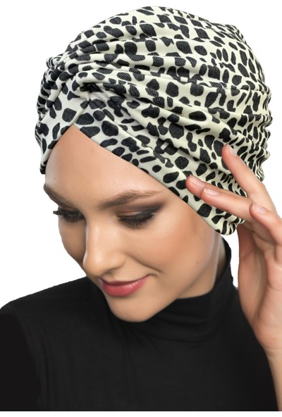 Fidan Bone Fidan Desenli Çapraz Penye Krem Dalmaçya Desenli Hazır Türban Tesettür Havuz Bonesi