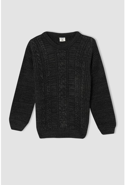 DeFacto Erkek Çocuk Slim Fit Bisiklet Yaka Triko Kazak U8994A621WN DeFacto Erkek Çocuk Slim Fit Bisiklet Yaka Triko Kazak U8994A621WN