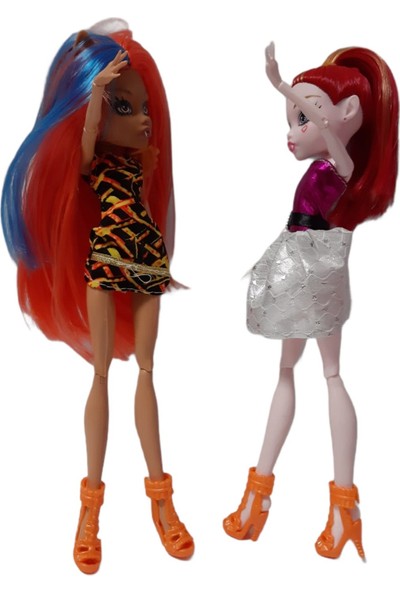 Kids 2'li Eklemli Monster Hıgh Vampir Bebekler Specter Hıgh 27 cm Model Bebek Seti Kids 2'li Eklemli Monster Hıgh Vampir Bebekler Specter Hıgh 27 cm Model Bebek Seti