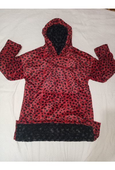 Evlium Leopar Desenli Giyilebilir Kapüşonlu Battaniye Evlium Leopar Desenli Giyilebilir Kapüşonlu Battaniye