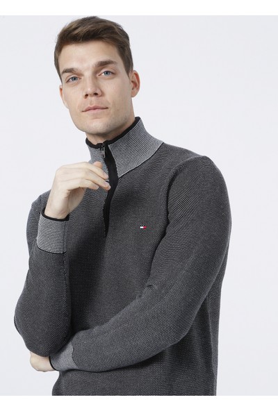 Tommy Hilfiger MW0MW21382P93 Fermuarlı Normal Kalıp Düz Gri Erkek Kazak Tommy Hilfiger MW0MW21382P93 Fermuarlı Normal Kalıp Düz Gri Erkek Kazak