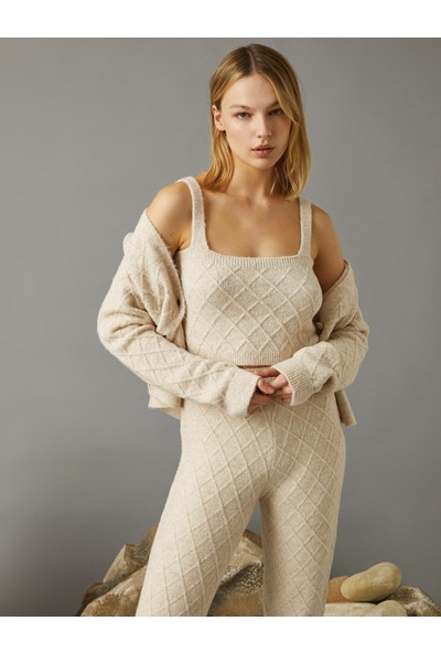 Koton Crop Desenli Atlet