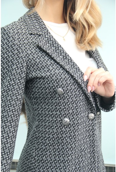 Zeus Kadın Yıldız Desen 5 Düğmeli Ceket