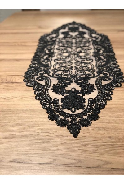 Sosyete Dükkanı Özel Dantel Detaylı Krem Runner 110 x 35 cm. Sosyete Dükkanı Özel Dantel Detaylı Krem Runner 110 x 35 cm.