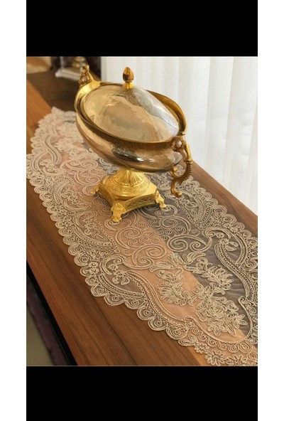Sosyete Dükkanı Sütlü Kahve Dantelli Runner 115 x 35 cm.