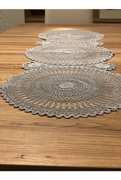 Sosyete Dükkanı Özel Dantel Detaylı Gümüş Runner 115 x 35 cm.