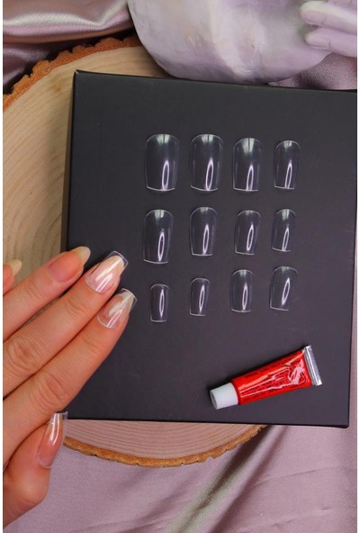 Mujgan 12'li Şeffaf Küt Takma Tırnak T24 Mujgan