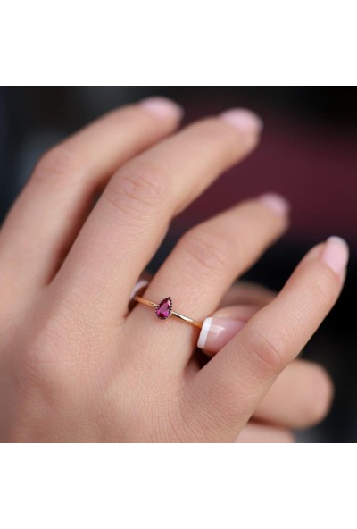 By Golden House Yakut Rengi Damla Yüzük