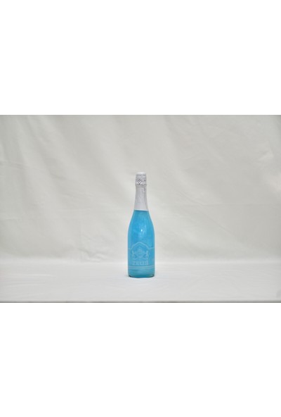 Alkolsüz Şampanya Simli Yaban Mersini/ananas Aromalı Gazlı Içecek Alkolsüz Şampanya Simli Yaban Mersini/ananas Aromalı Gazlı Içecek
