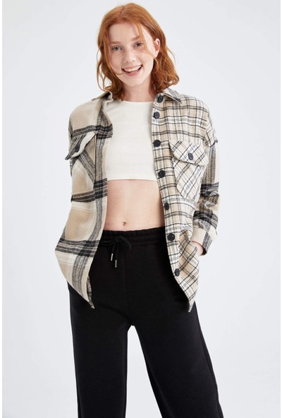 DeFacto Shacket Gömlek Yaka Uzun Kollu Flanel Uzun Kollu Tunik W7618AZ21WN DeFacto Shacket Gömlek Yaka Uzun Kollu Flanel Uzun Kollu Tunik W7618AZ21WN