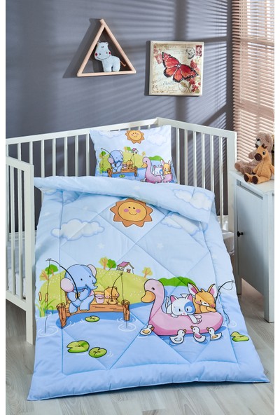 Komfort Home Baskılı Pamuklu Silikon Elyaf Bebek Yorganı+Yastık Komfort Home Baskılı Pamuklu Silikon Elyaf Bebek Yorganı+Yastık