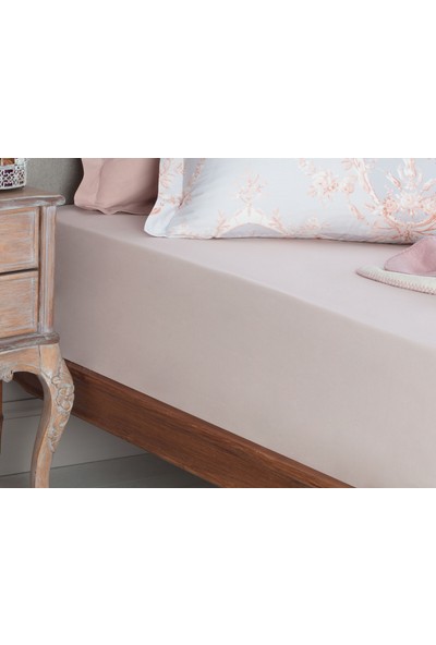 Madame Coco Eloise Ranforce Tek Kişilik Lastikli Çarşaf - Pudra Madame Coco Eloise Ranforce Tek Kişilik Lastikli Çarşaf - Pudra