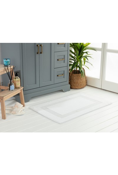 Madame Coco Evelyn Ayak Havlusu -Beyaz Antrasit - 50 x 80 cm