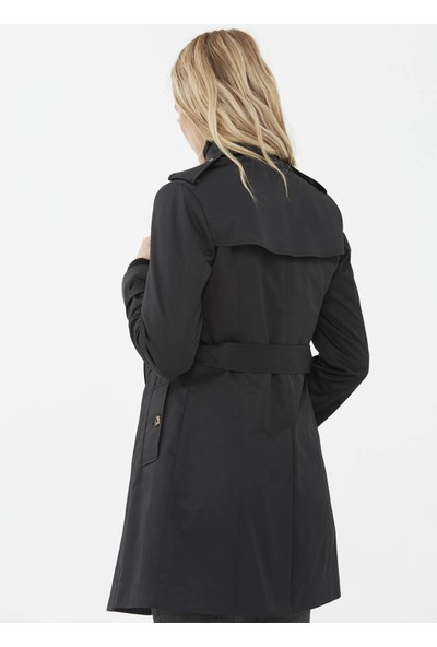 Selen Ceket Yaka Düz Siyah Kadın Trençkot Selen Ceket Yaka Düz Siyah Kadın Trençkot