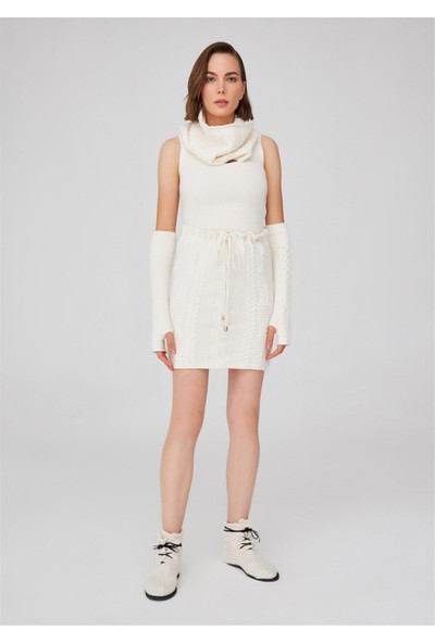 Peraluna Saç Örgü Desenli Uzun Kadın Triko Eldiven Ekru Peraluna Saç Örgü Desenli Uzun Kadın Triko Eldiven Ekru