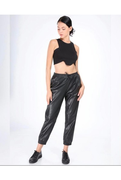 Pia Femina Kadın Siyah Jogger Deri Pantolon Pia Femina Kadın Siyah Jogger Deri Pantolon