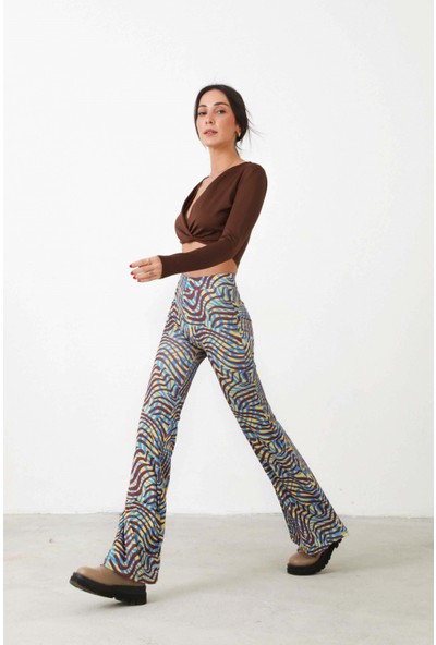 Eka Kadın Ispanyol Paça Desenli Tayt Pantolon 1007-1006 Eka Kadın Ispanyol Paça Desenli Tayt Pantolon 1007-1006