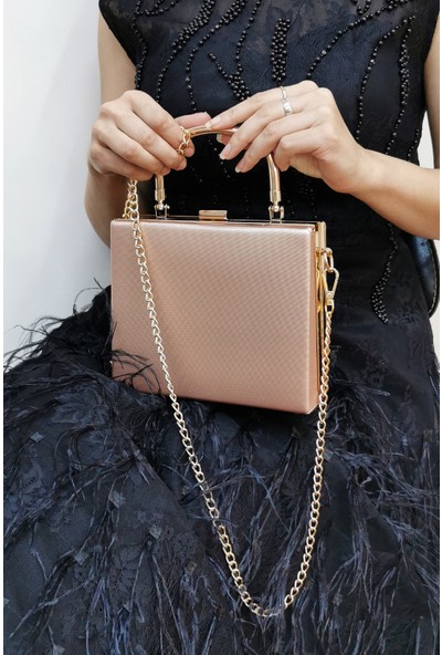 Nazart Kadın Kumaş Pudra Abiye Clutch Portföy Kadın Gece Çantası Nazart Kadın Kumaş Pudra Abiye Clutch Portföy Kadın Gece Çantası