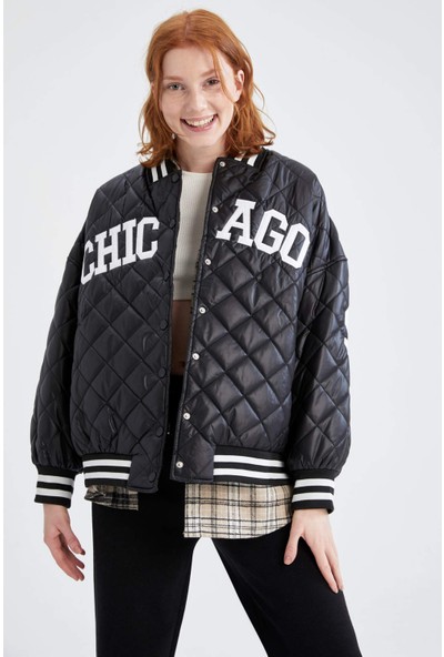 DeFacto Coool Bomber Yaka Armalı Cepli Relax Fit Kapitoneli Kolej Mont W9463AZ21WN DeFacto Coool Bomber Yaka Armalı Cepli Relax Fit Kapitoneli Kolej Mont W9463AZ21WN